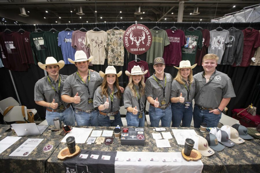 Exhibitor Information - Texas Trophy Hunters Association